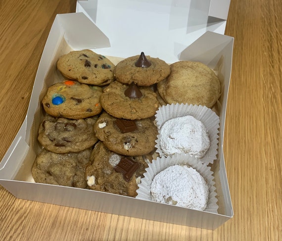 Assorted One Dozen Cookies Box | Etsy