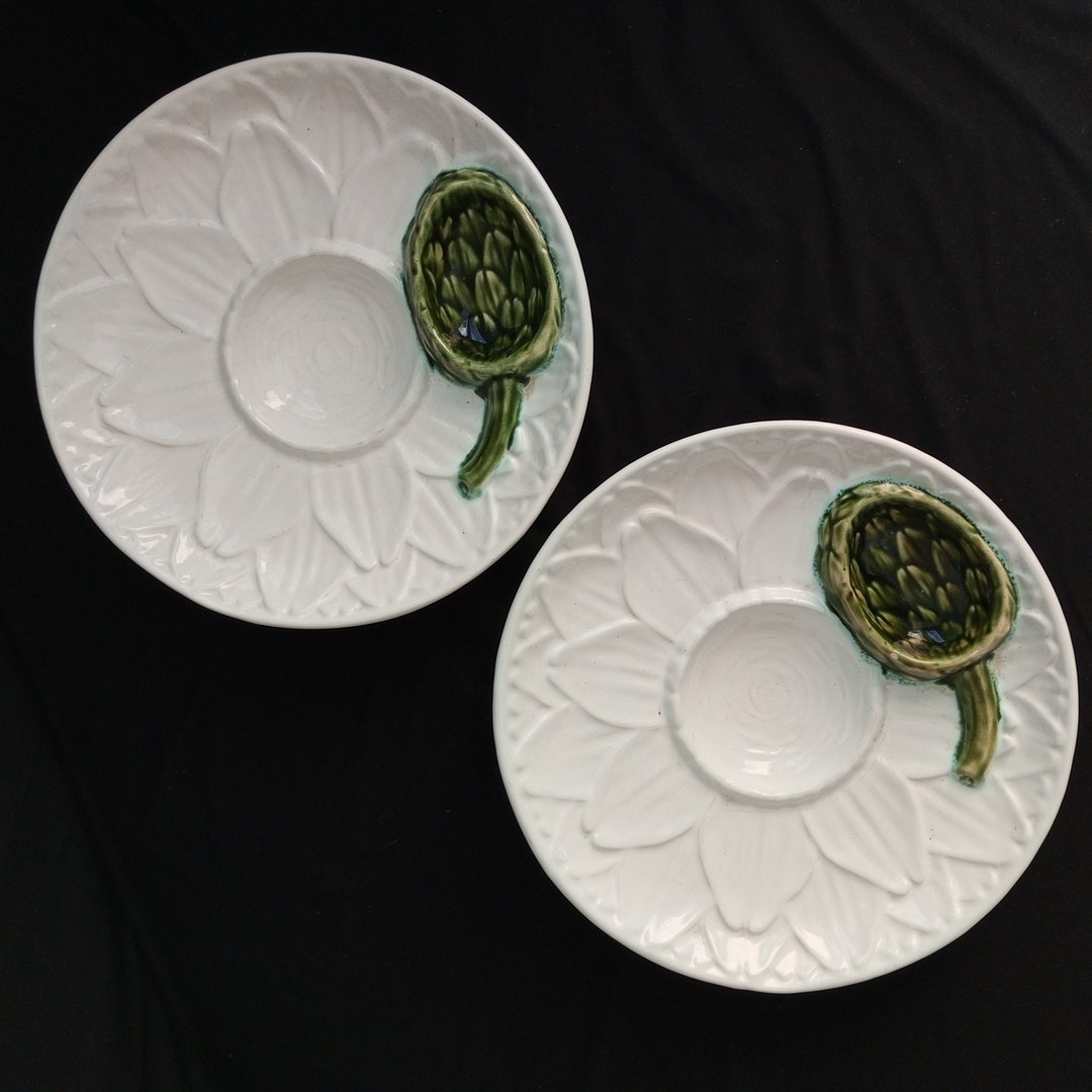 Very Rare 2 Plates. Set of 2 White Vintage Majolica Artichoke Plates ...