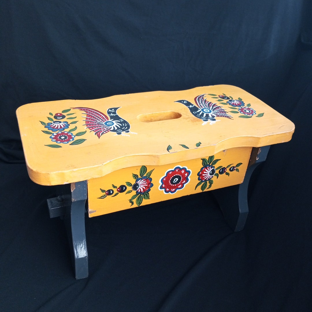 Wooden Painted Stool /bench /chair/antique Stool/footstool/old Stool ...