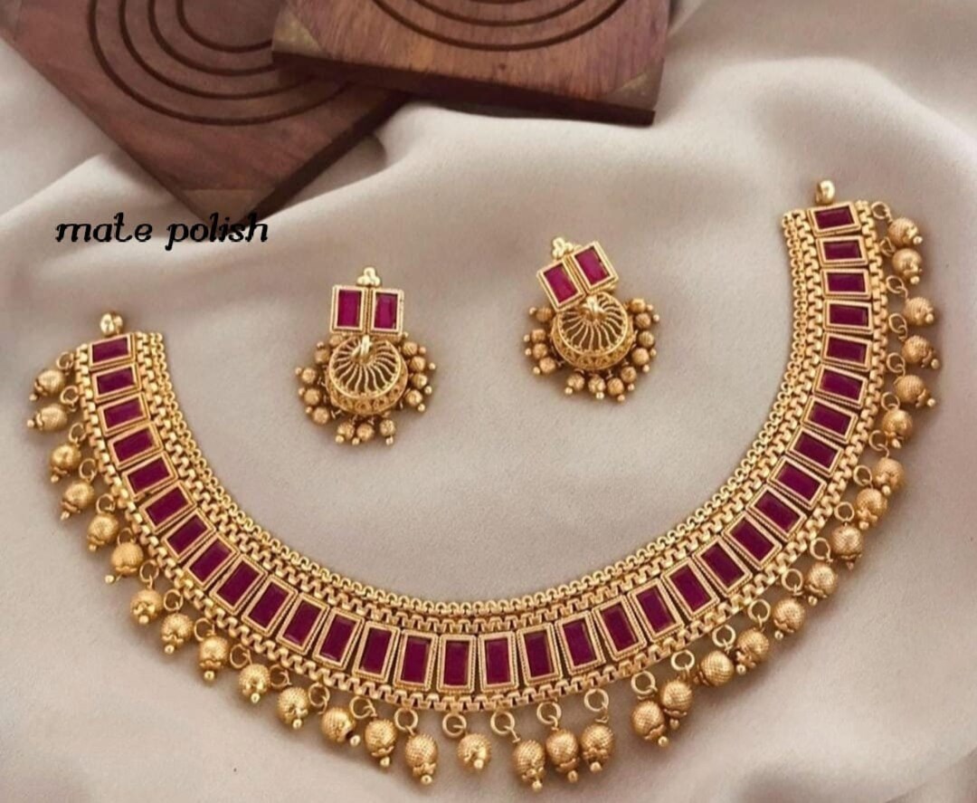 Kempu Choker Necklace Set: Ruby, Green Stone, Temple Jewelry - Etsy
