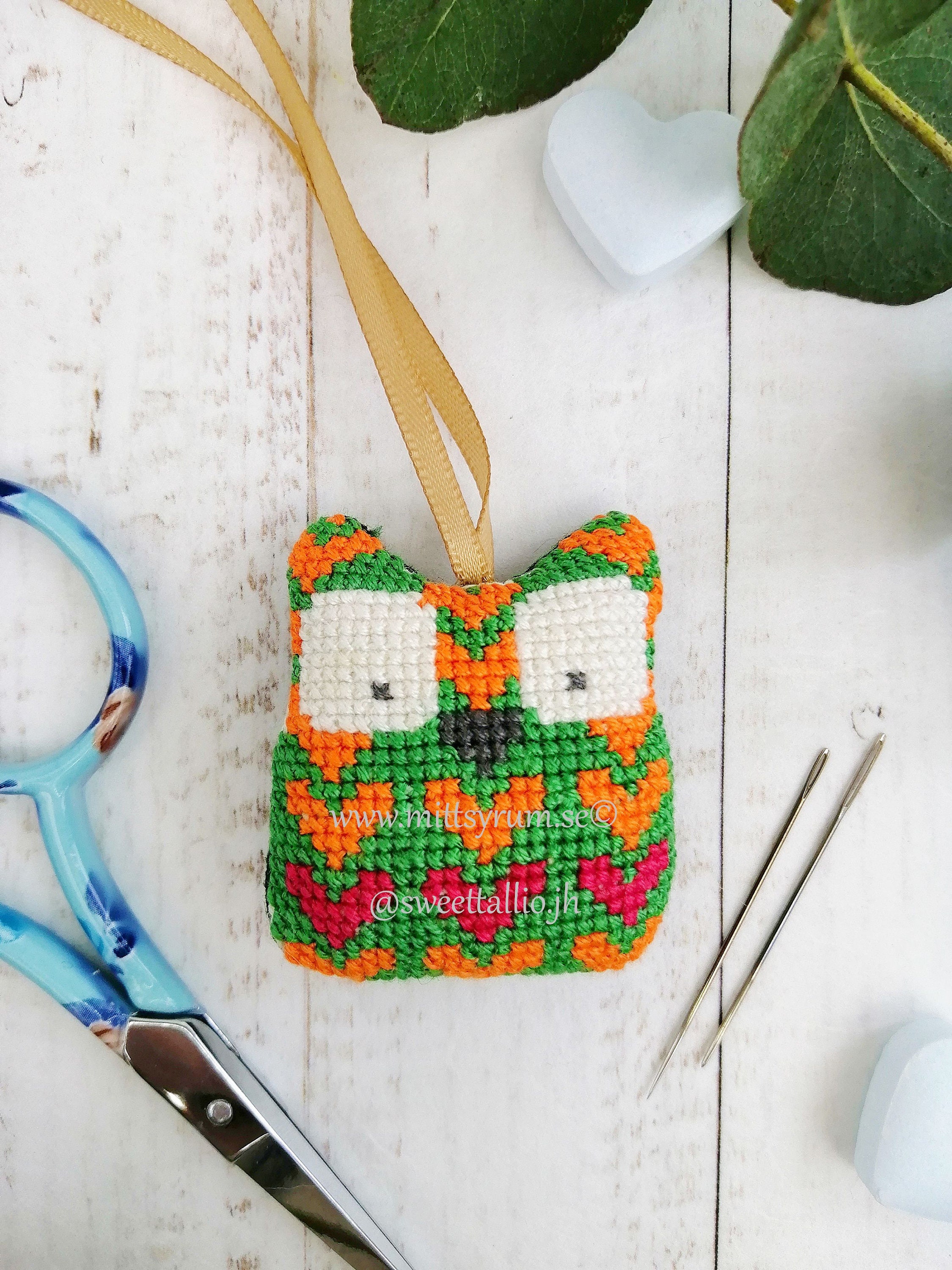 Scissors Keep Handmade Cross Stitch Embroidered Owl Green - Etsy