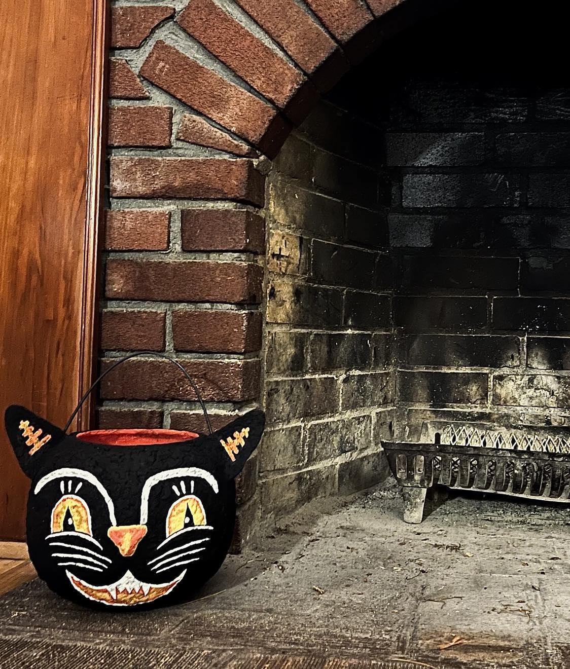 Halloween Vintage-inspired Paper Mache Black Cat Candy Bucket - Etsy