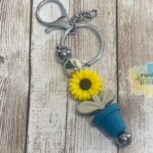 Flower Pot Keychain - Etsy