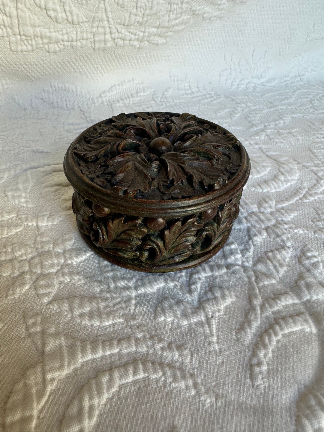 Ornate Box-round-wood-baroque-jewelry Box-trinket Box-brown-unique Box ...