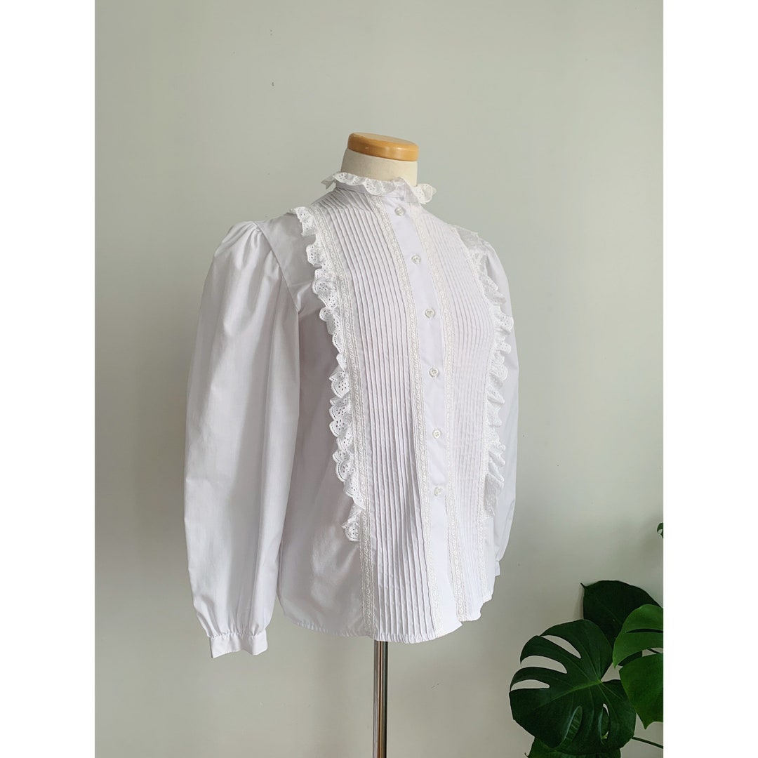 70s White Prairie Blouse With Ruffles & Eyelet Lace | vintage High ...