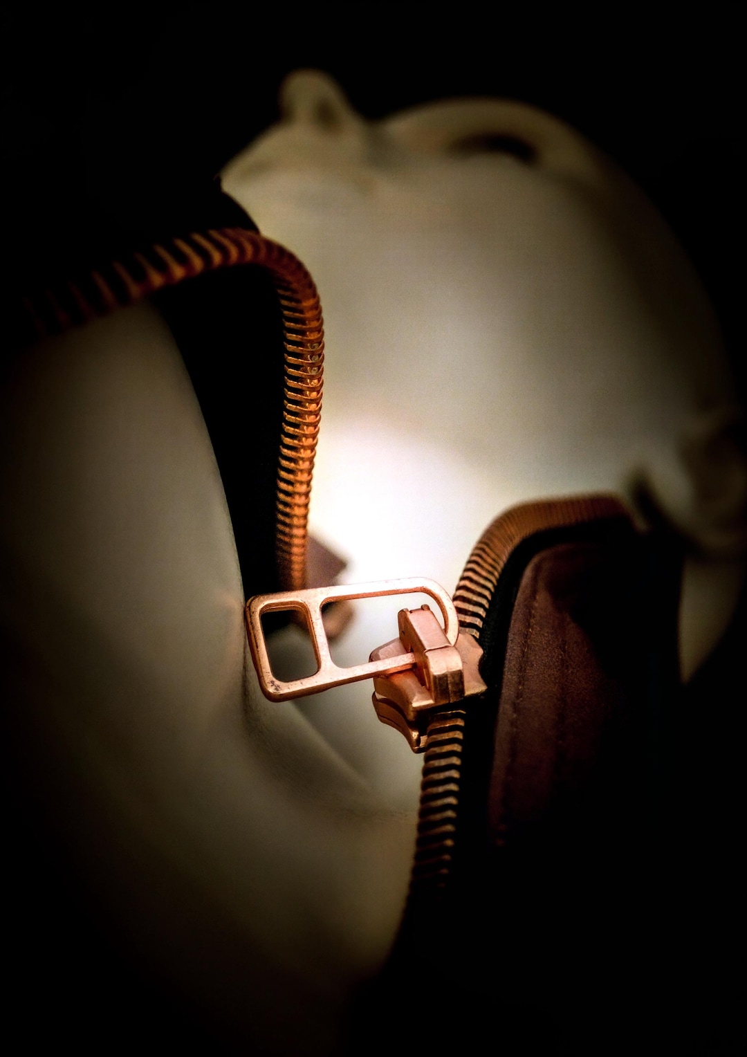 Antique Copper Zipper Type 8 One Way Open Separating Zipper Teeth Size ...