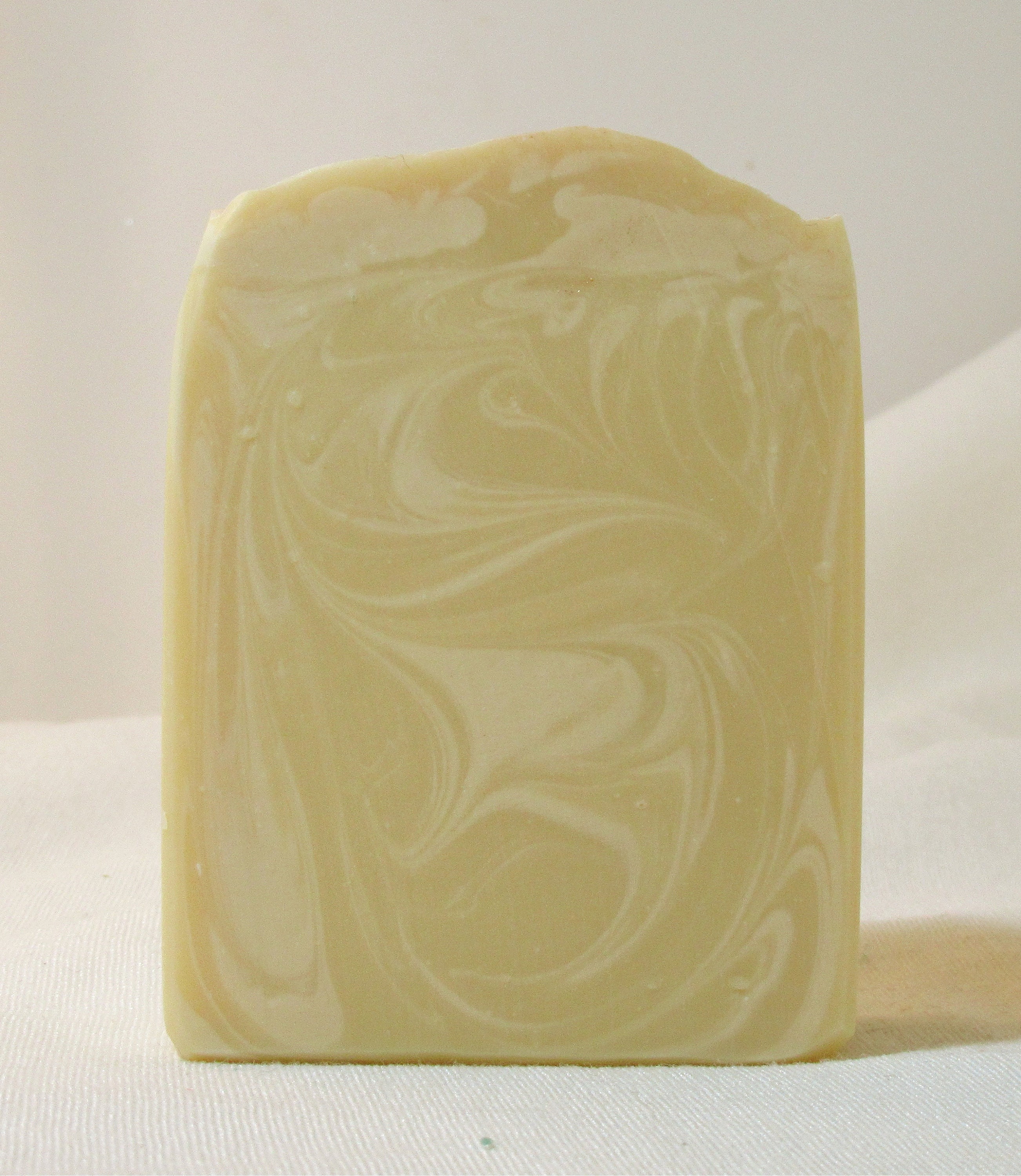 Buttermilk Miel Jabón Artesanal. Fabricado en pequeños lotes. Mejor ...