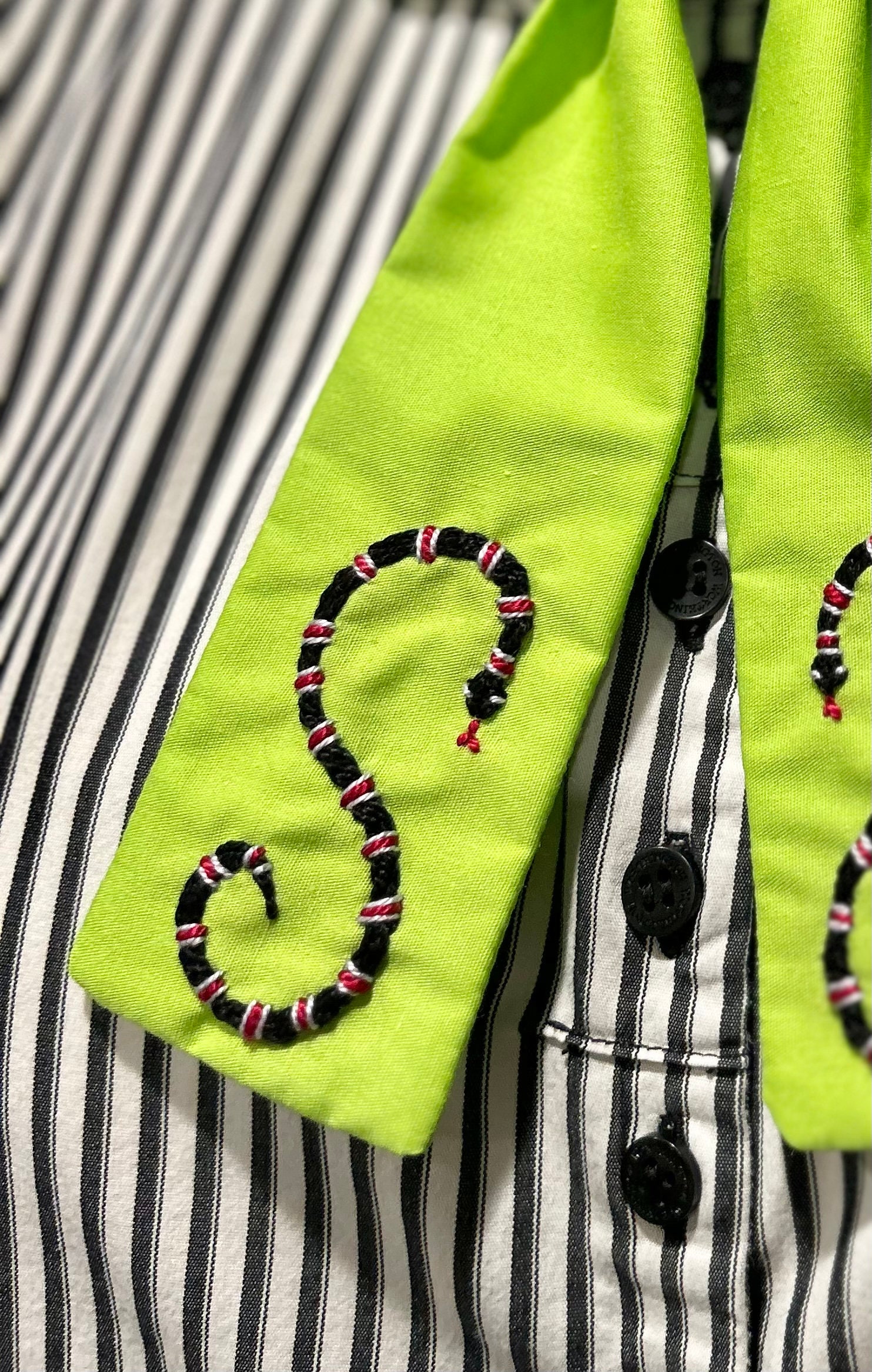 Dueling Snakes Bowtie - Etsy