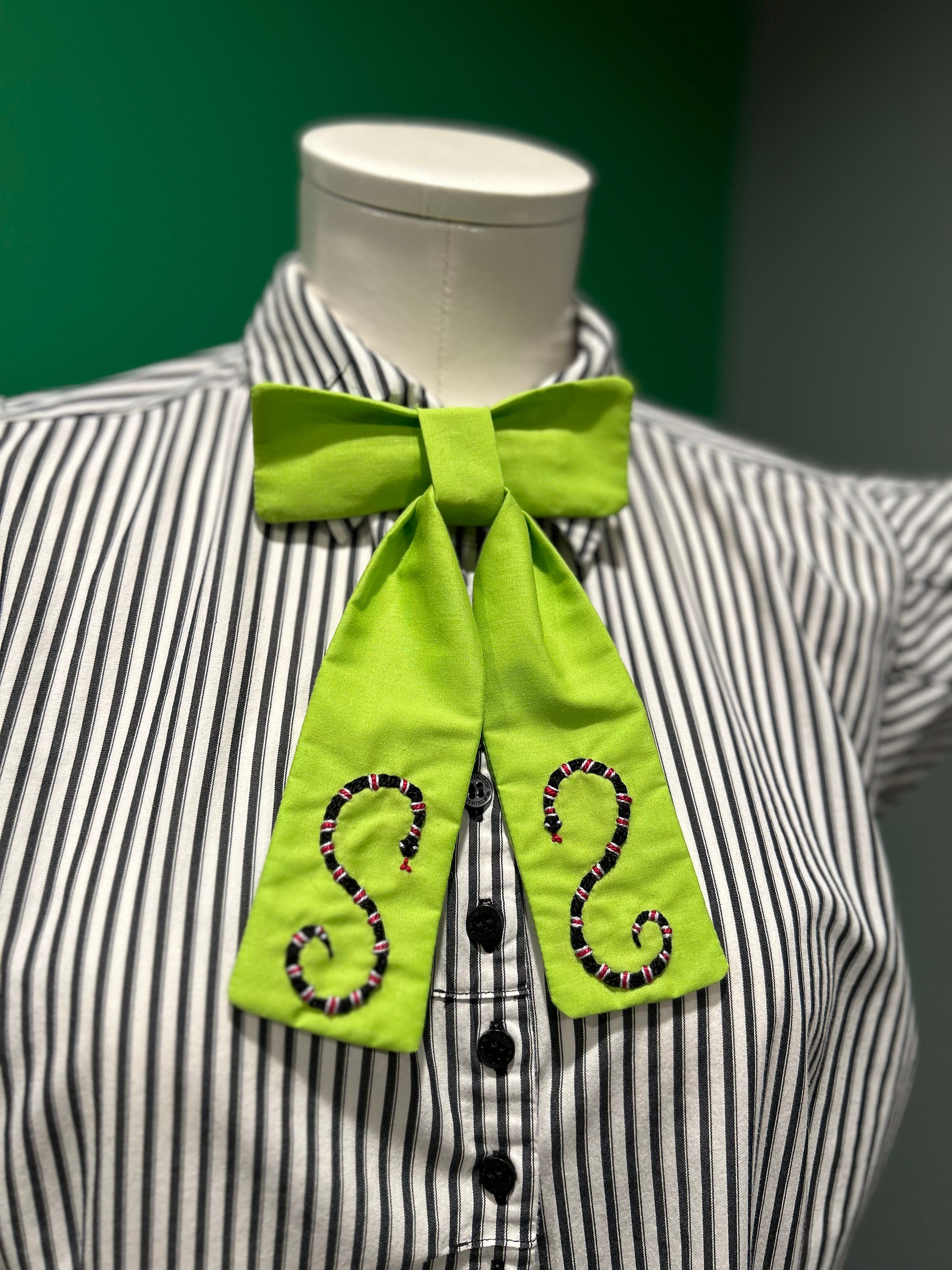 Dueling Snakes Bowtie - Etsy