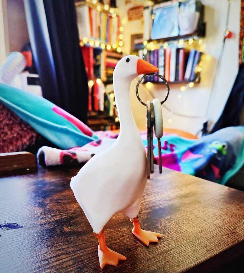 Untitled Goose 3D Printed Magnetic Statue | Etsy