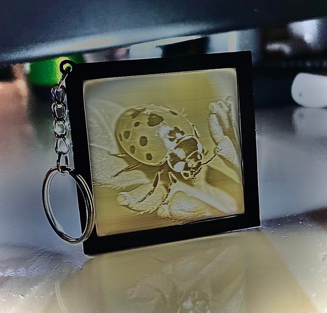 Custom Photo Keychain - 3D Lithophane Art, Personalized Mini Portrait ...