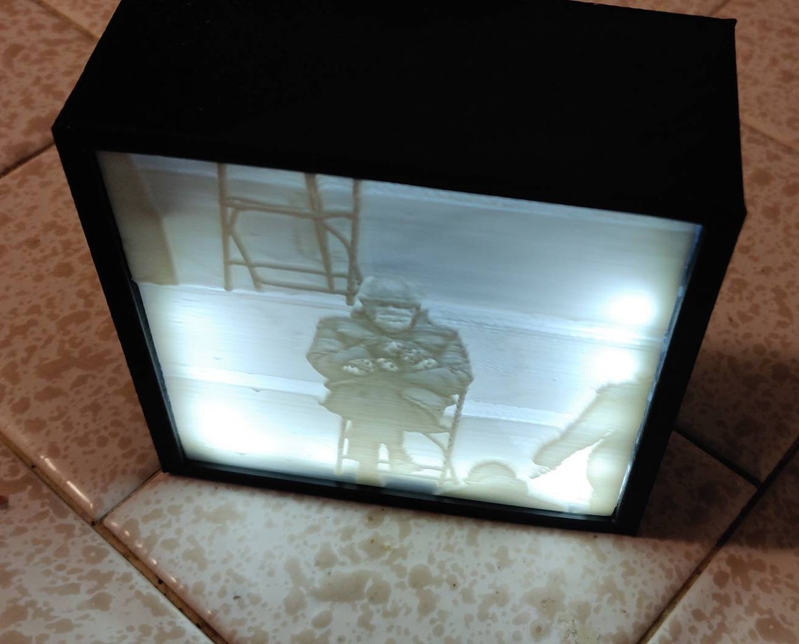 Custom Lithophane Light Box Battery-Powered | Etsy
