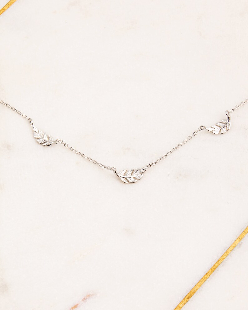 Dainty Chained Leaf Charm Necklace Nature Necklace Dainty - Etsy