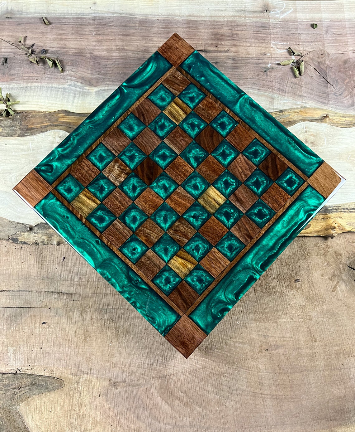 Black Walnut Emerald Green Chess Board (with Border) - Etsy
