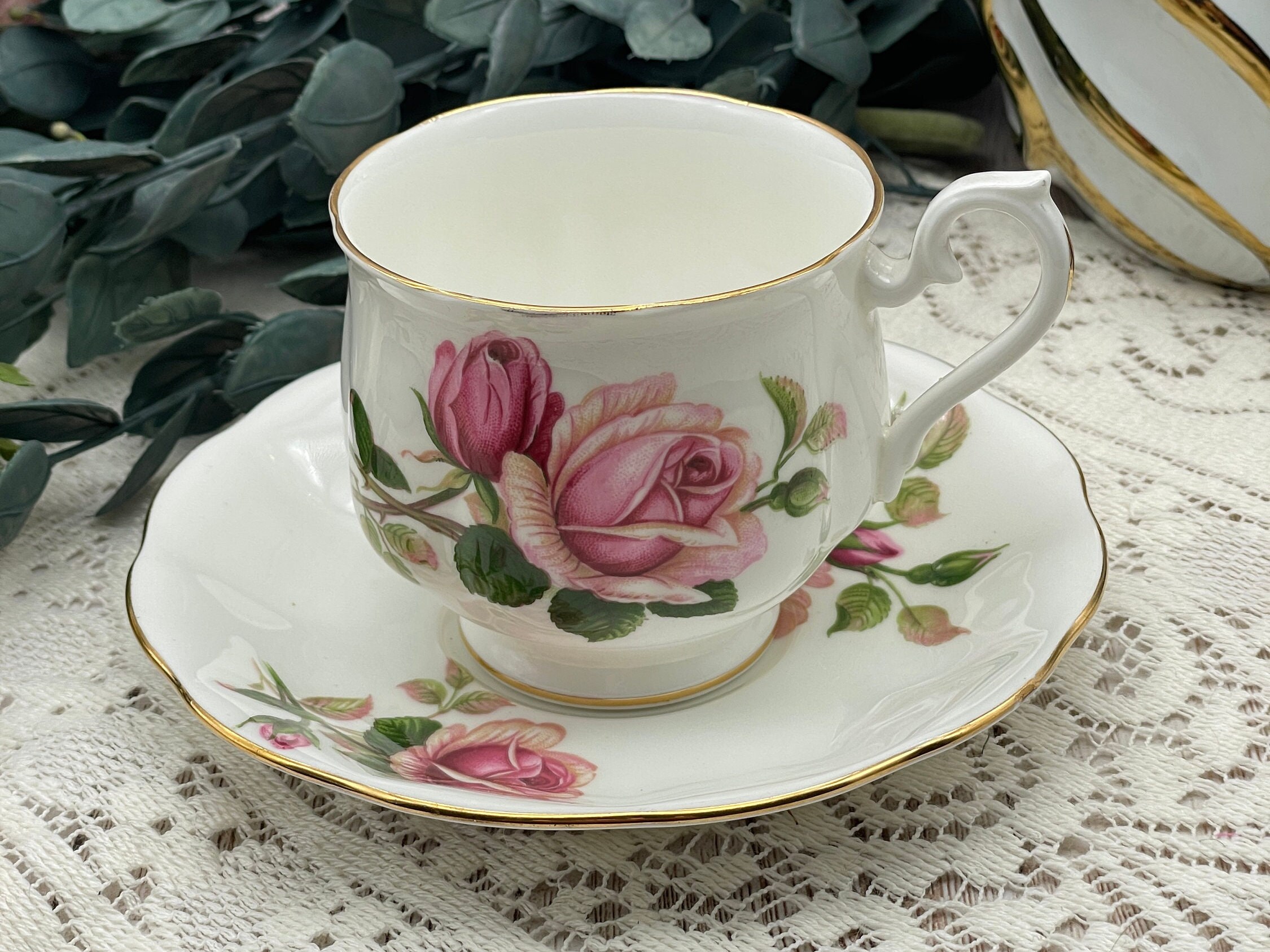 Royal Albert Pink Roses Tea Cup and Saucer Set. Vintage Bone - Etsy