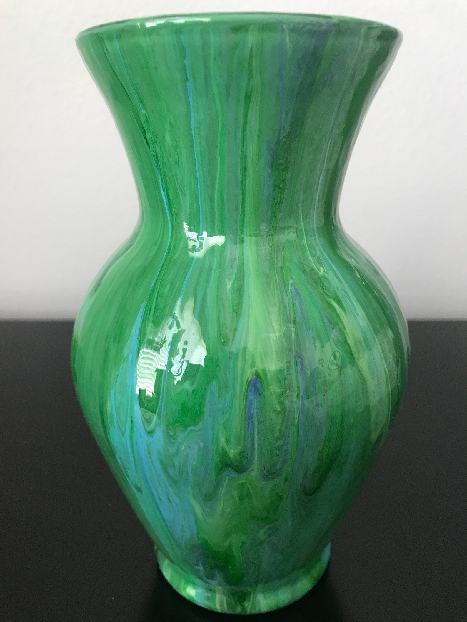 Small Green Vase hand painted home décor gift | Etsy