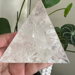 Clear Quartz Tetrahedron Pyramid W/ Reiki Sacred Geometry Platonic ...