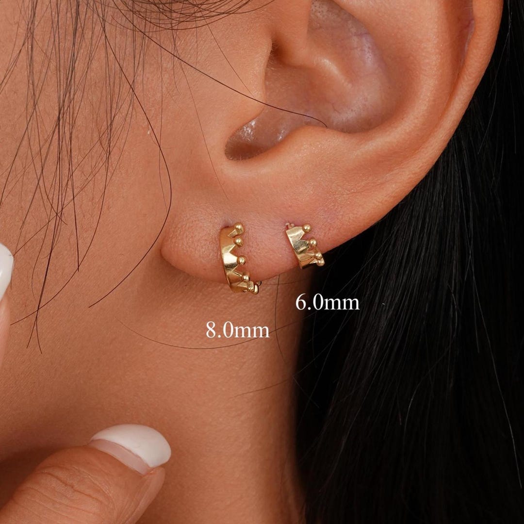 10K Solid Gold Royal Crown Hoop Earring, Simple Cartilage Tragus Helix ...