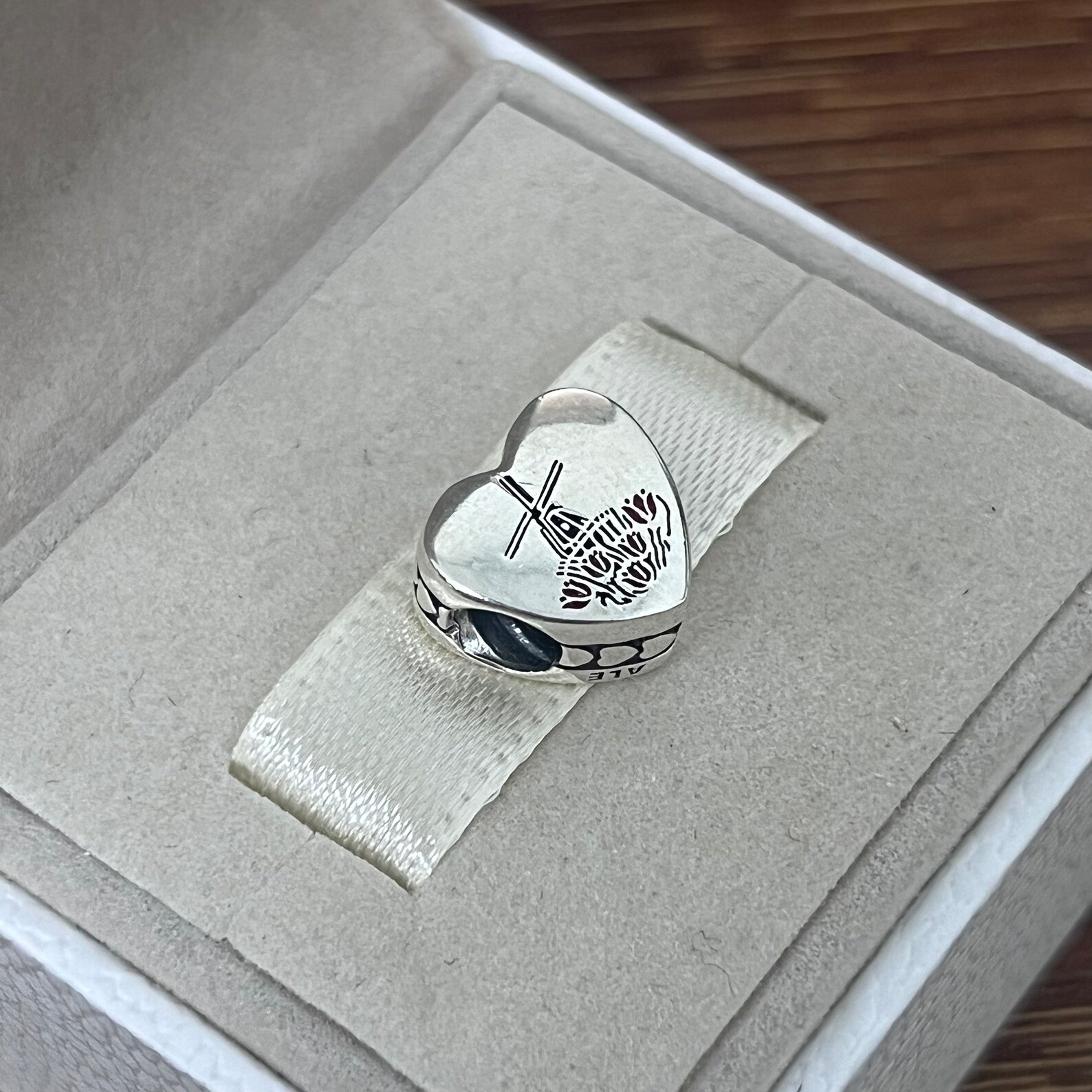 Pandora Holland Windmill Heart Bead Charm Travel Pendant, S925 Silver ...