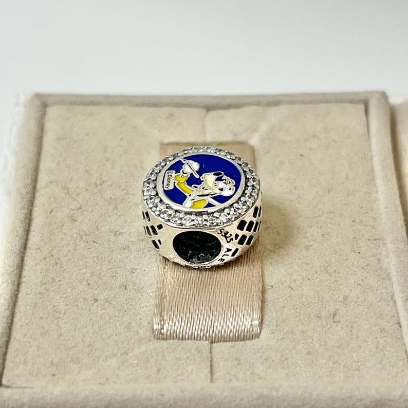 Pandora Disneymagic Goofy Goof Circle Bead Charm S925 Sterling Silver ...