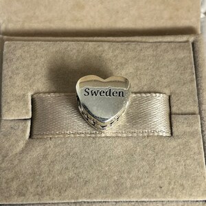 Pandora Sweden and Schwedisches Dalapferd Dala Horse Heart Bead Charm ...