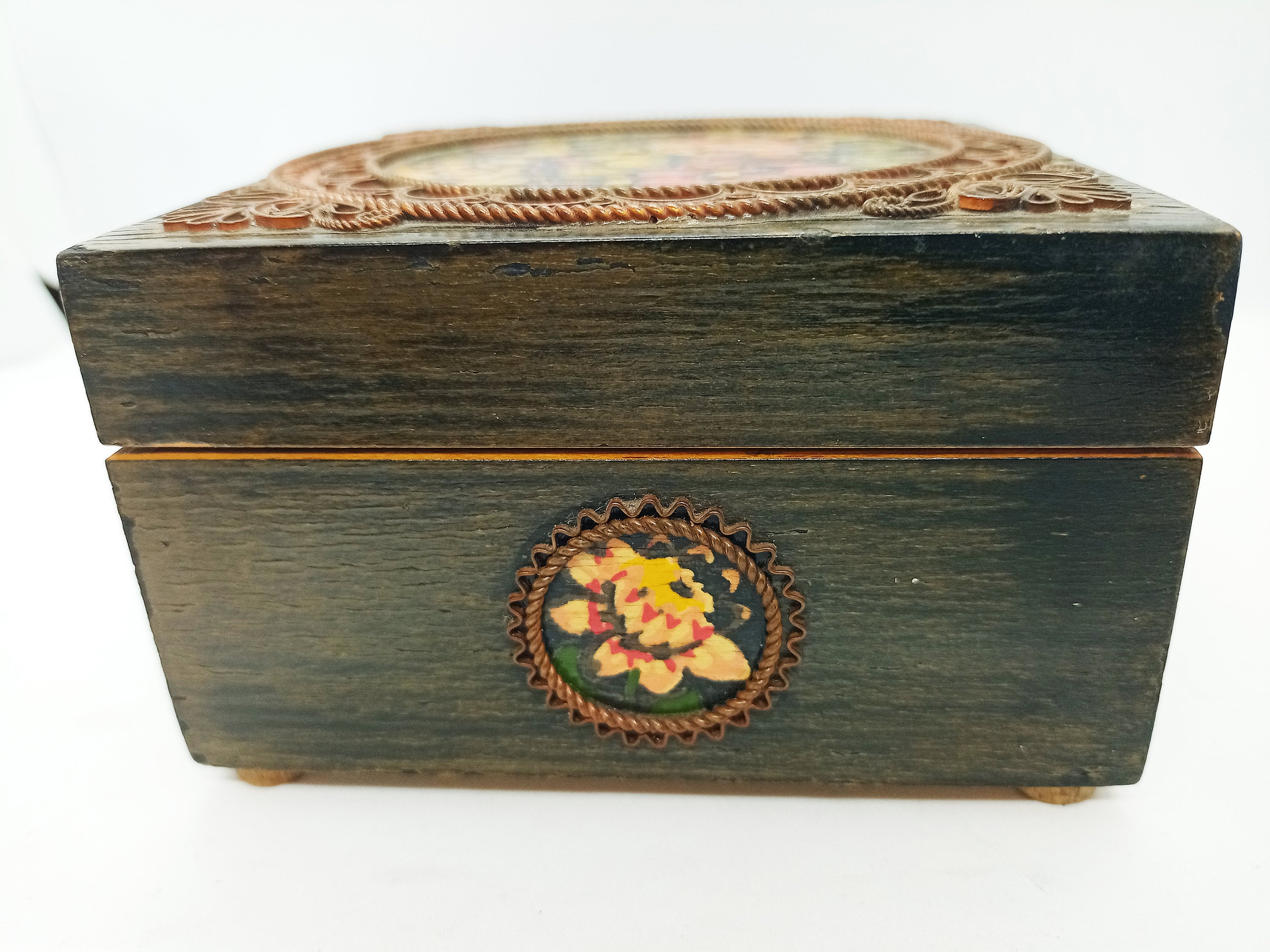 SOVIET Lacquered WOODEN Box With Ornaments. ANTIQUE Jewelry Box - Etsy
