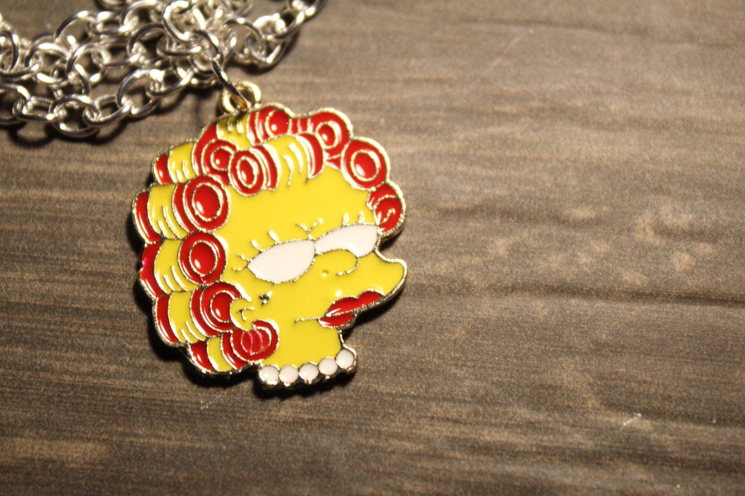 Jazzed up Lisa Simpson Necklace - Etsy