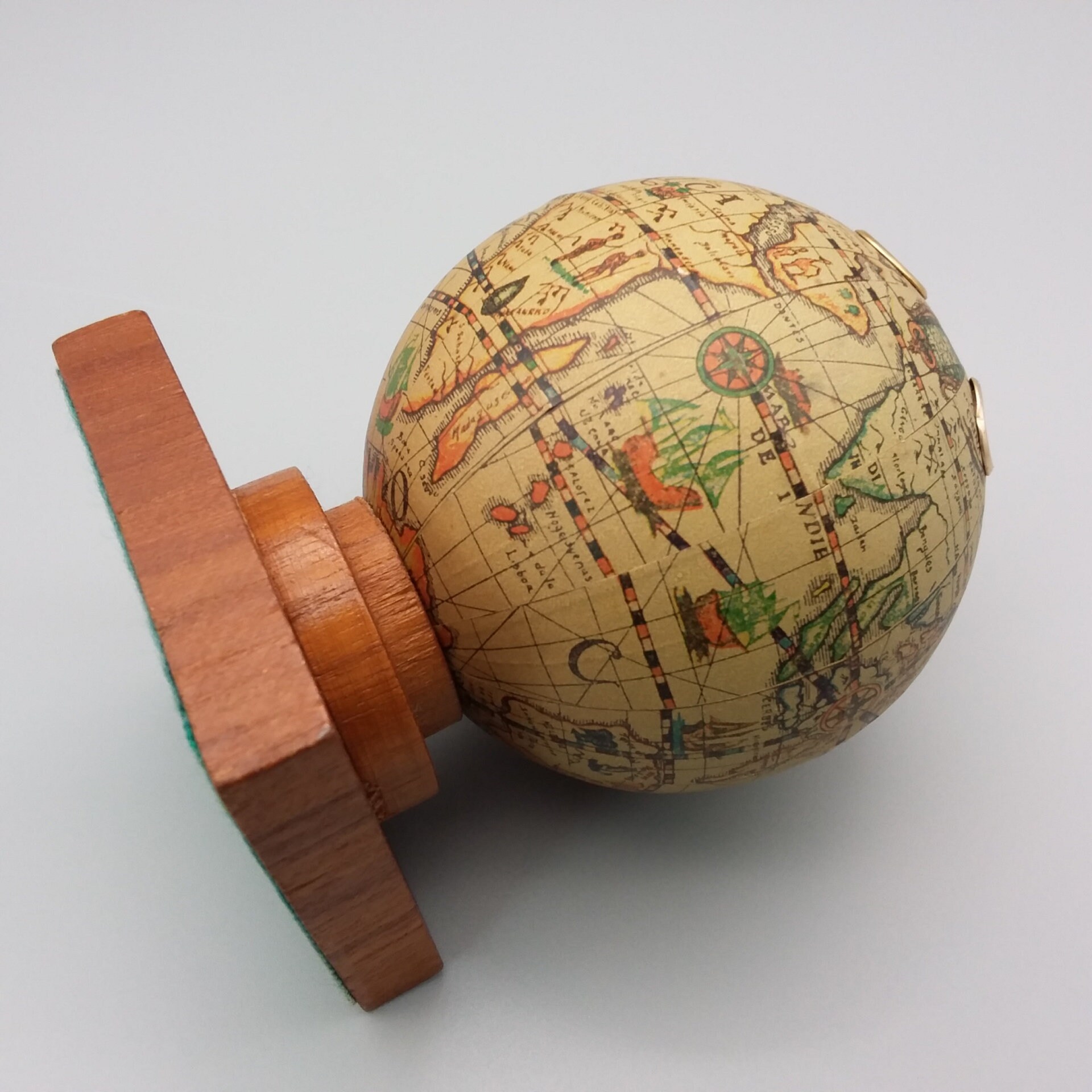 World Map Pen Holder - Etsy