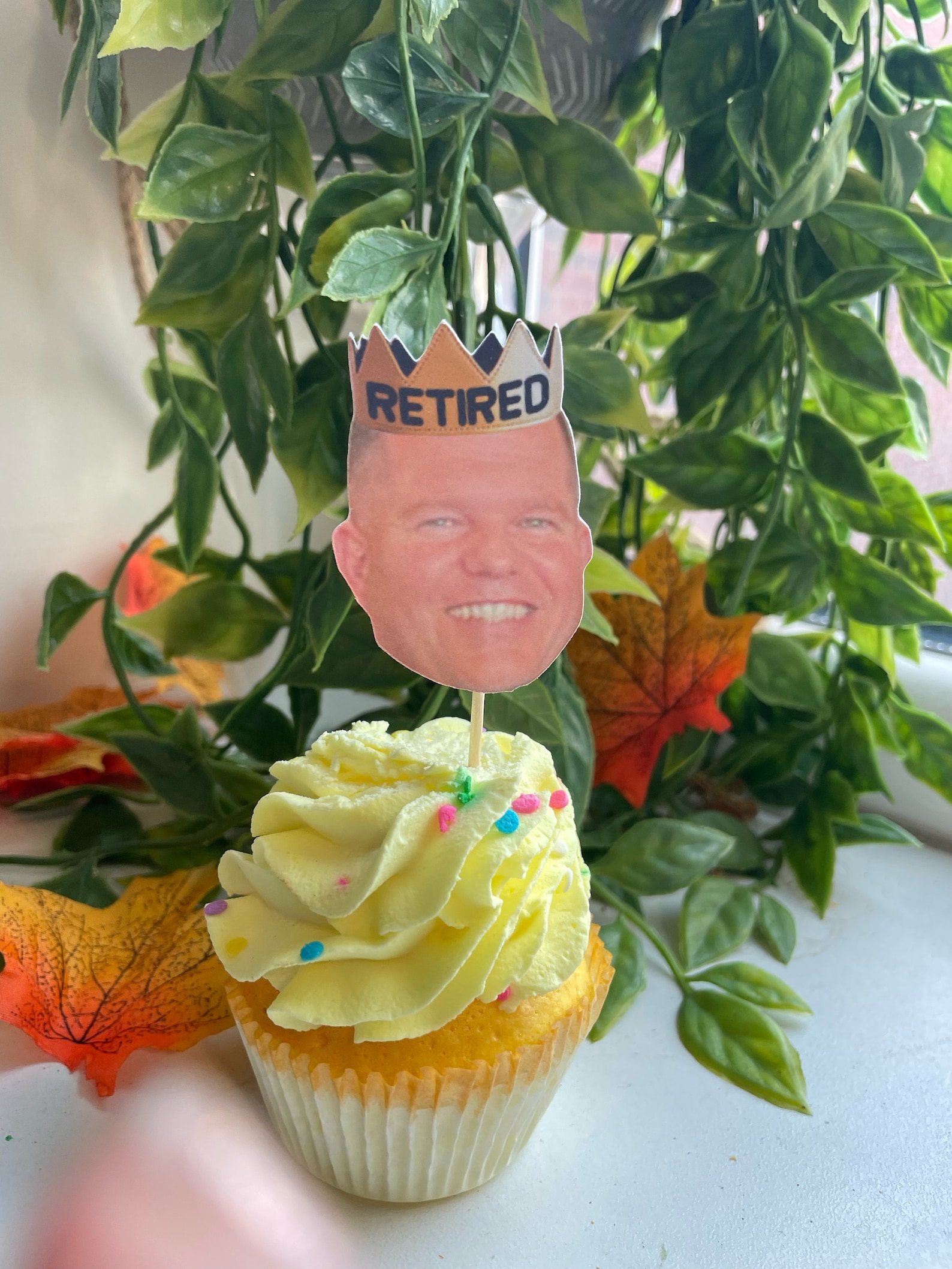 24 Custom Face Retired Crown Retirement Cupcake Toppers - Etsy