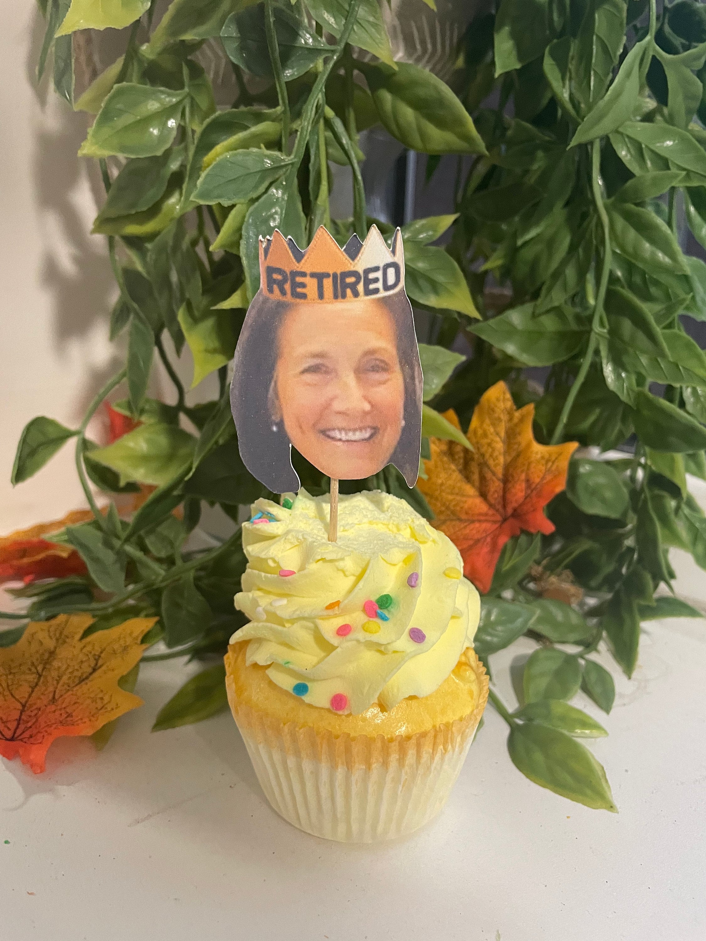 24 Custom Face Retired Crown Retirement Cupcake Toppers - Etsy