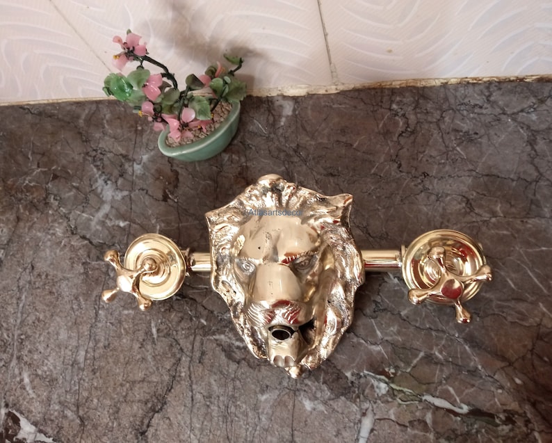 Moroccan Wall Brass Faucet, Lion Head-shaped Faucet, Bathroom Lion Head ...