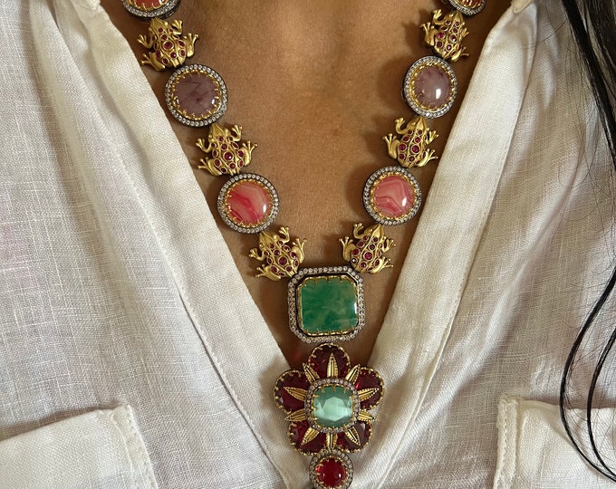 Elegant Fusion Necklace Set - Unmatched Quality and Style - Etsy