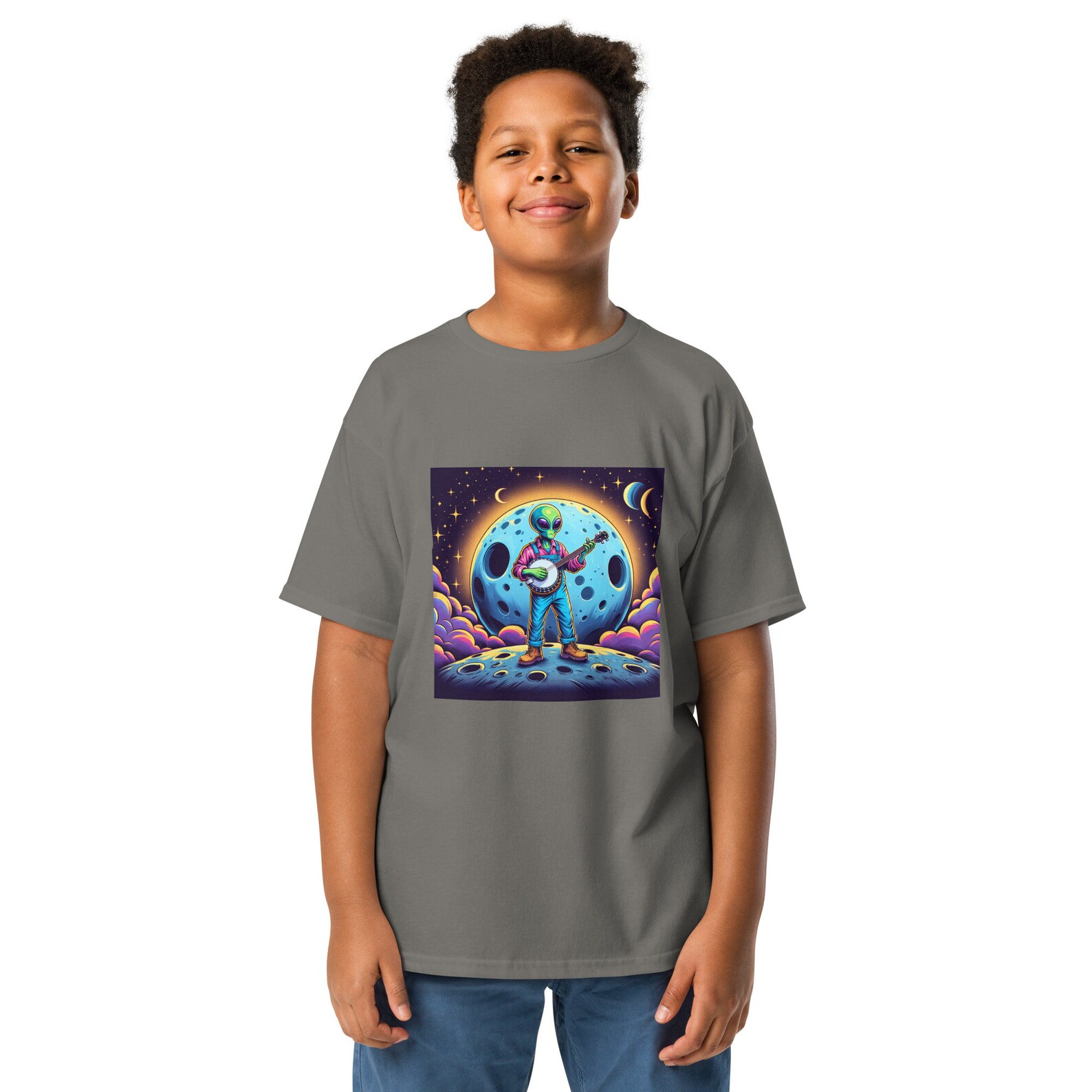 Hillbilly Alien Playing a Banjo on the Moon | Alien Youth Classic Tee ...