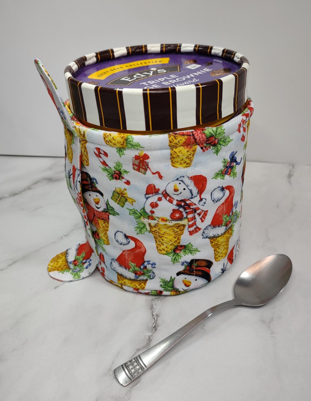 Quilted 1.5-quart Ice Cream Cozy for a Round Container. Thermal Barrier ...