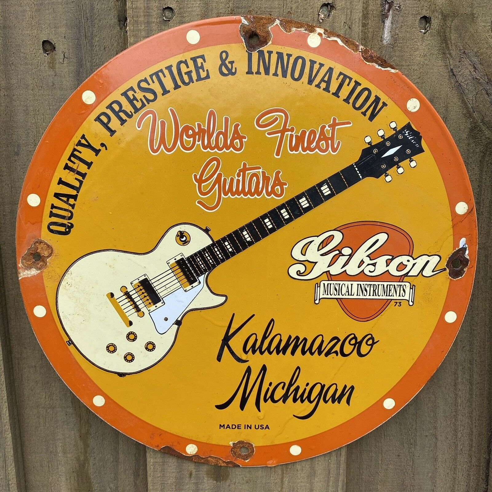 Gibson Guitar Sign