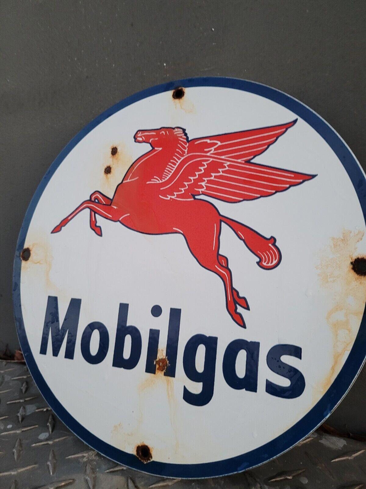 VINTAGE MOBIL MOBILGAS Porcelain Advertising Sign Gas Pump Plate Motor ...