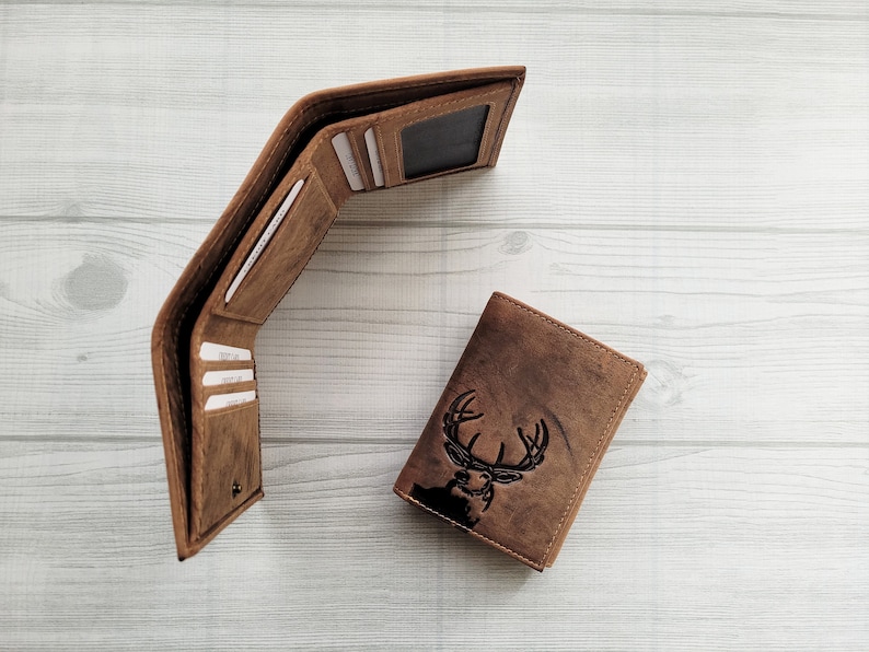 Personalized Deer Trifold Leather Wallet for Men - Hunting Gift for Men ...
