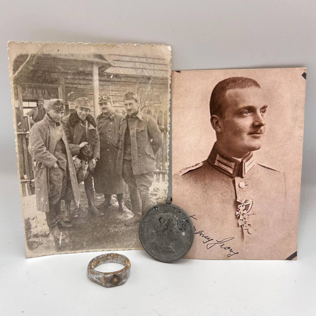 1918 WWI Set Soldier's Things Photos Ring Medal Liberation Northern ...