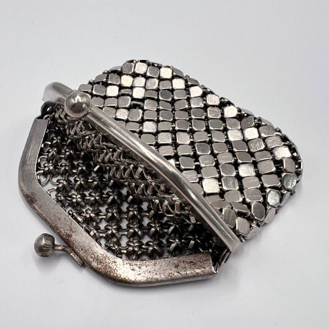 Vintage Silver Mesh Coin Purse – Art Deco Kiss Lock Evening Bag - Etsy