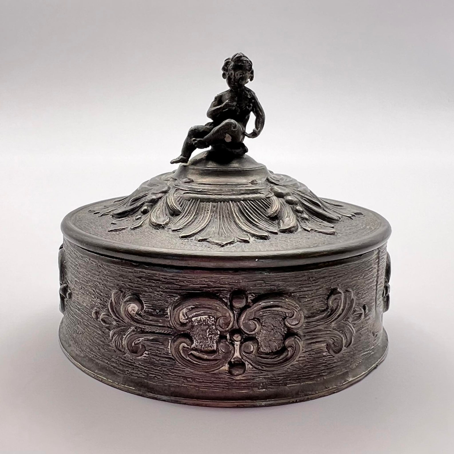 Vintage Pewter Trinket Box • Italian Peltro Putti • Collectible Figure ...