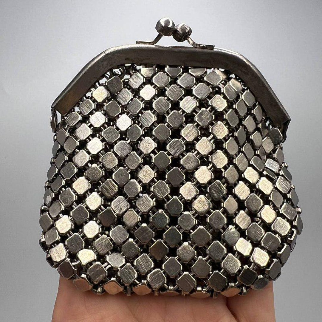 Vintage Silver Mesh Coin Purse – Art Deco Kiss Lock Evening Bag - Etsy