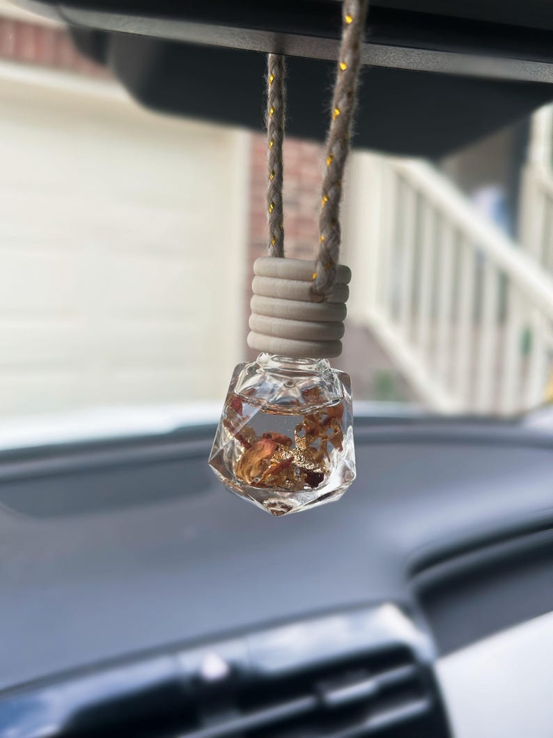 CAR DIFFUSER Rose Petal & Gold Flakes Personalize Scent and Shape Mirror Hang Diffuser - Etsy