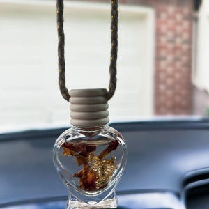 CAR DIFFUSER Rose Petal & Gold Flakes Personalize Scent and Shape Mirror Hang Diffuser - Etsy