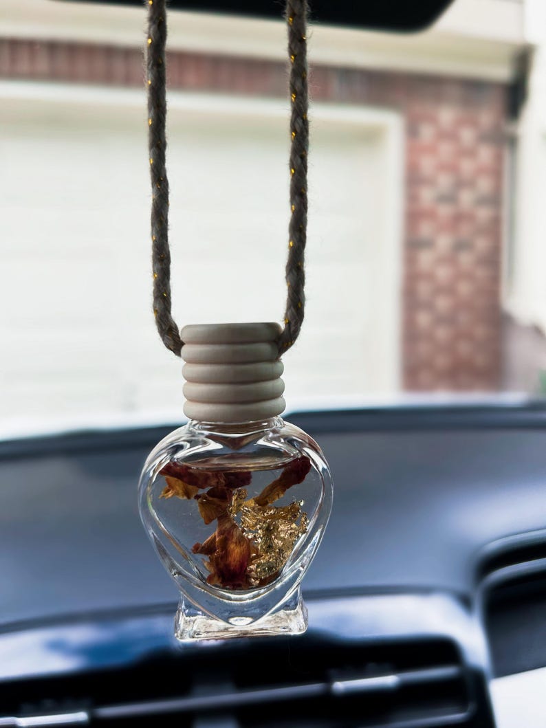 CAR DIFFUSER Rose Petal & Gold Flakes Personalize Scent and Shape Mirror Hang Diffuser - Etsy