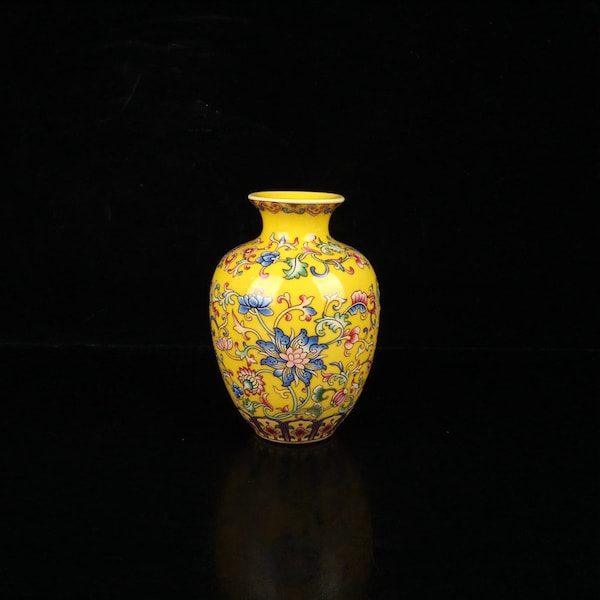 Yellow Vases - Etsy