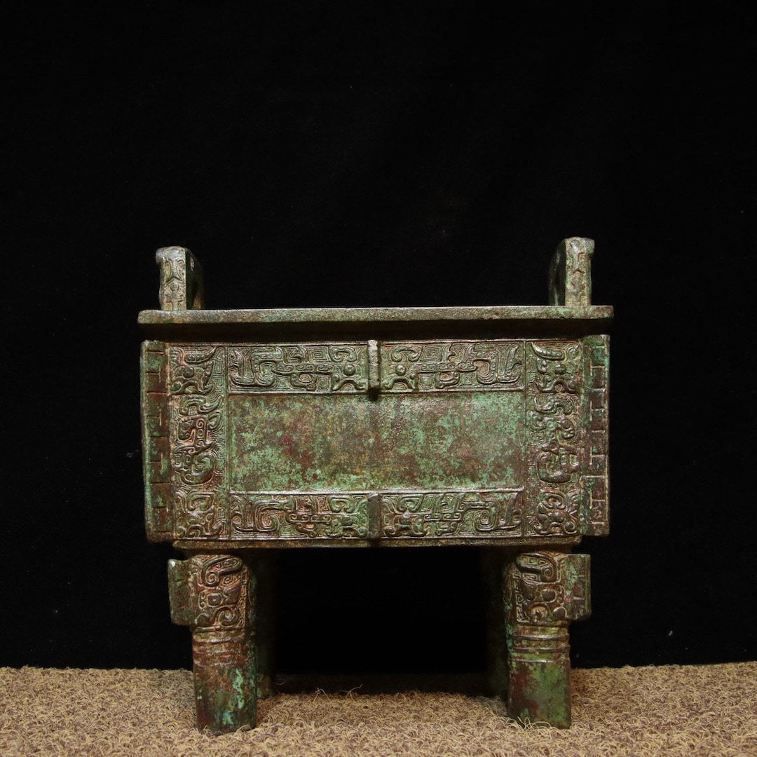 Exquisite and Rare Bronze Simuwu Ding Statue Ornament Made by Chinese ...