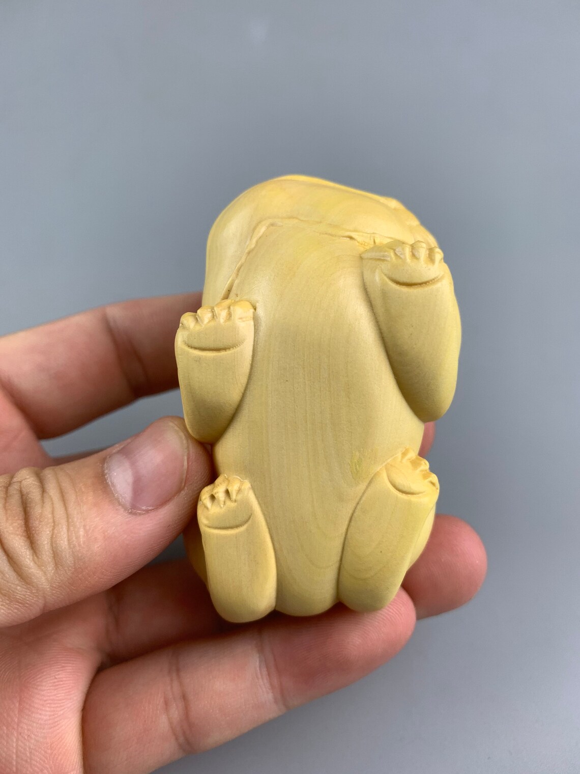 Pixiu carved in boxwood | Etsy