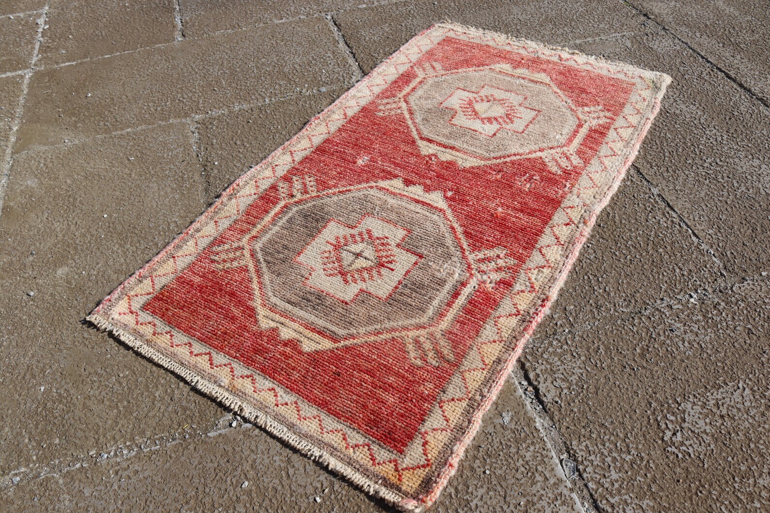 Red Area Rug Worn Rug Vintage Rug Nomadic Rug Turkish Rug - Etsy