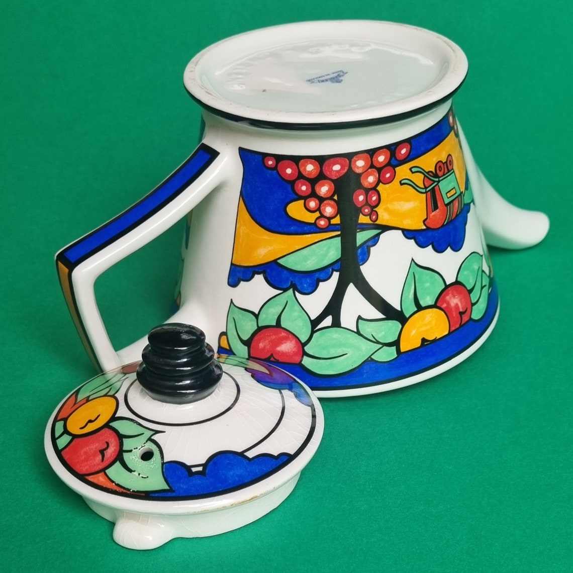 The Farmhouse Vintage Sadler's Art Deco Inspired Trapeze Shape and in ...