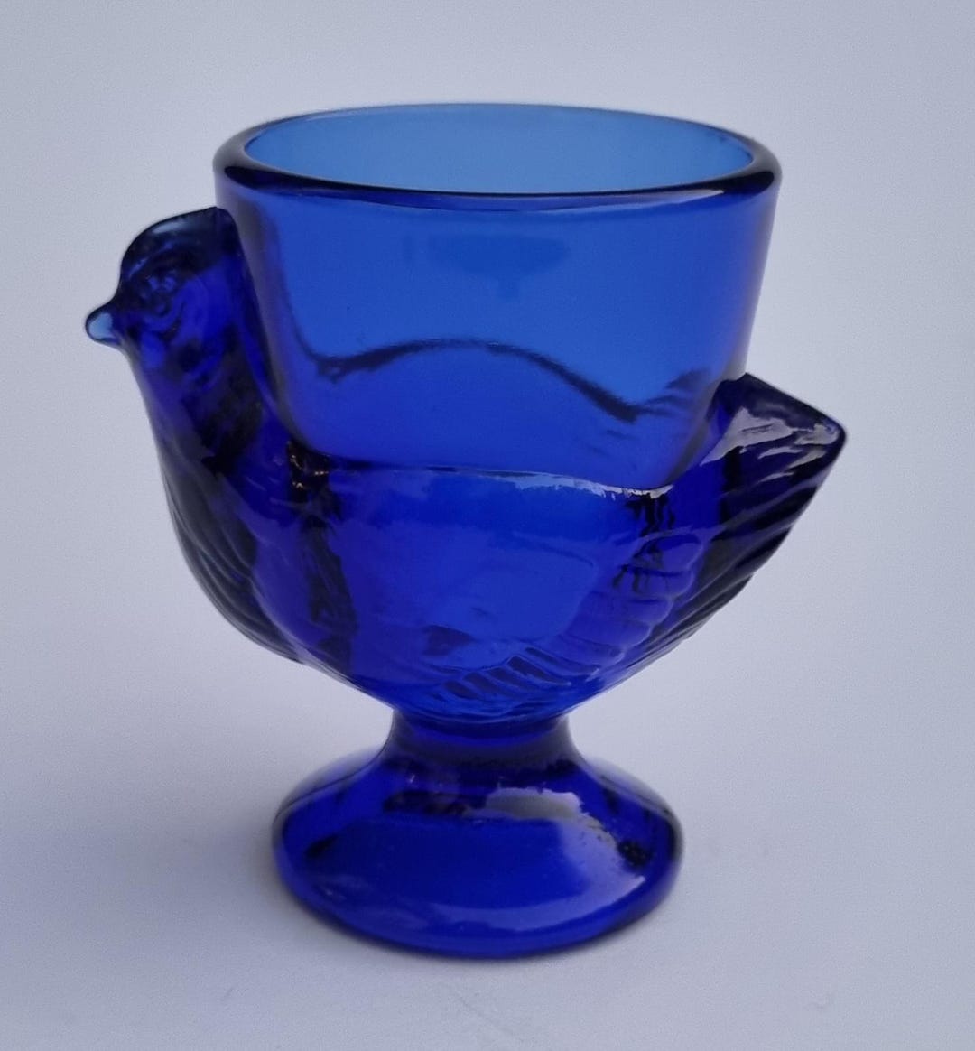 A Fun & Quirky Vintage 1970s Luminarc France Cobalt Blue chicken Shaped ...
